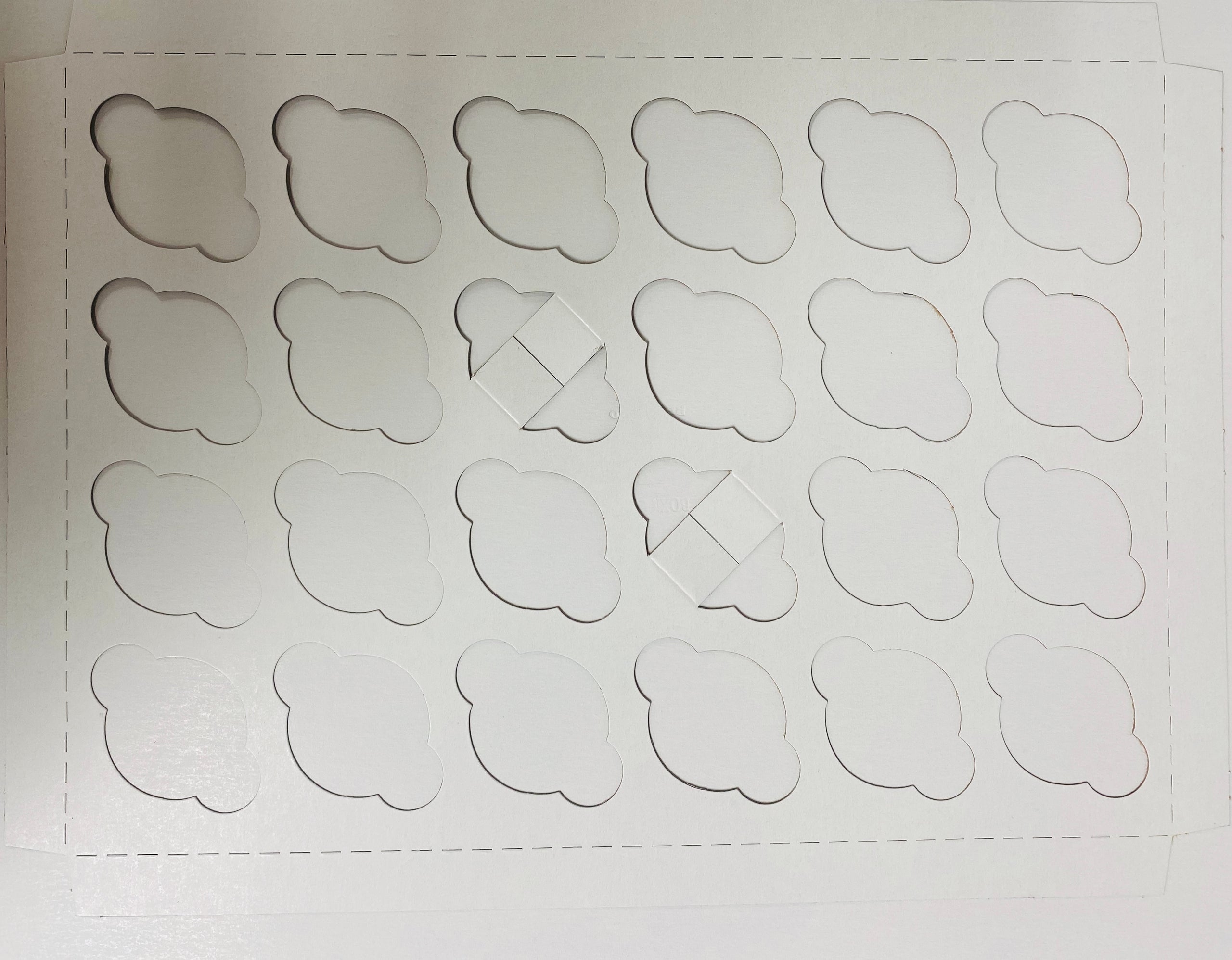 24 Count Mini Cupcake Insert | Sweet Creations Unlimited, Inc.