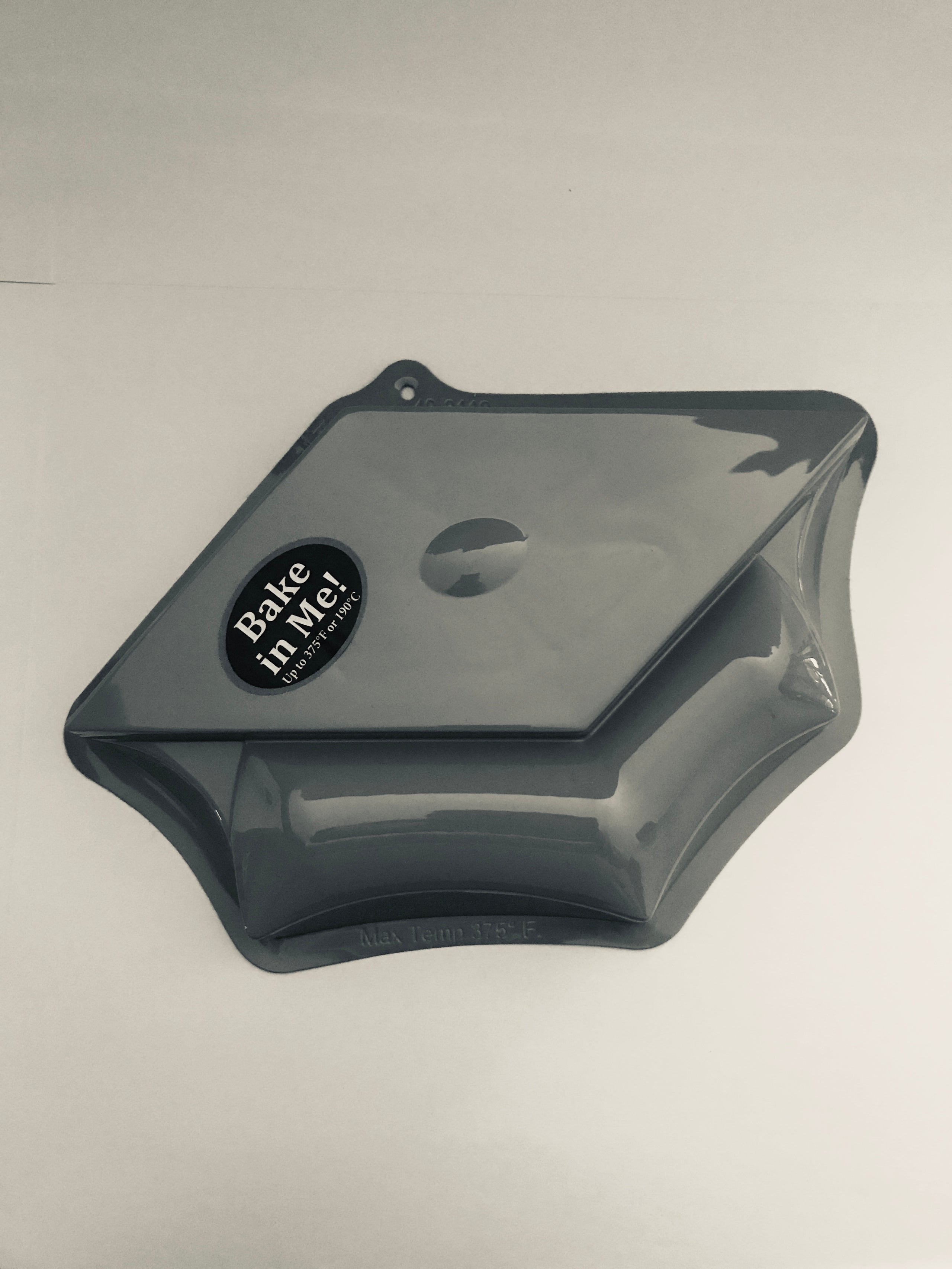 Graduation Cap Cake Pan | Sweet Creations Unlimited, Inc.